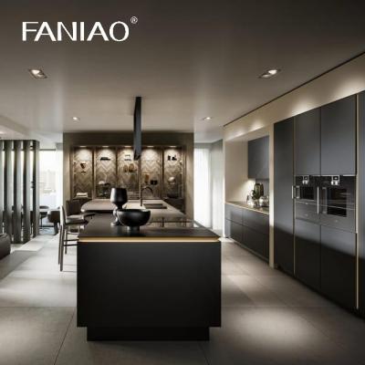 China Wholesale Custom Kitchen Cabinet Melamine Luxury Villa Kitchen Cabinet for sale