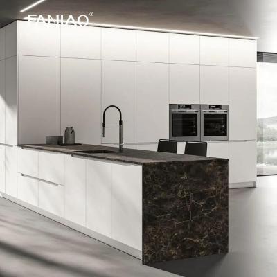 China Custom Smart White Wall Kitchen Cabinet with LED Lighting and Motion Sensor 18mm Plywood for sale