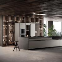 China Custom Melamine Kitchen Cabinet Set 18mm Plywood Modern Design for Villa Pantry for sale
