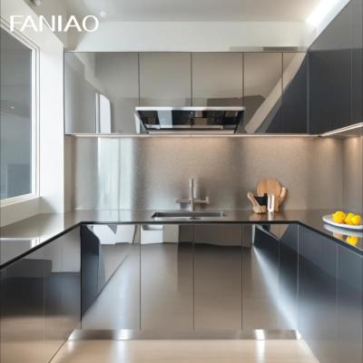 China Modern Aluminum Kitchen Island with 304 Stainless Steel Countertop - 18mm Cabinet Materials & Custom Storage Solutions for sale