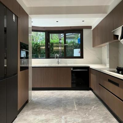 China Complete Wood Veneer Kitchen Cabinets Modern Design 18mm Plywood for Hotel Villa for sale