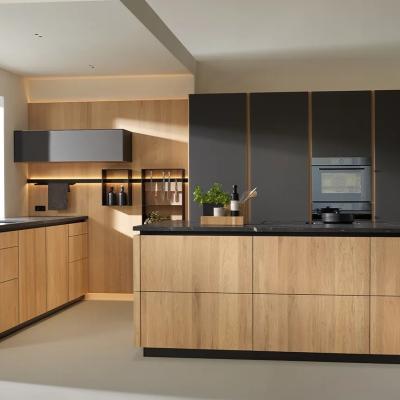 China Custom Wood Grain Kitchen Cabinet 18mm MDF Plywood for Home Builders Factory Price for sale