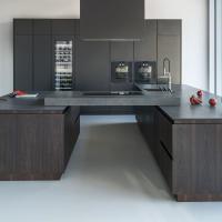 China Melamine Kitchen Cabinets Villa Luxury Design Wall Pantry Organiser 18mm MDF Custom Sizes for sale