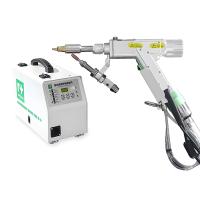 China For Raytools Handheld Welding Machine Multi-Functional Automatic Wire Feeder Universal Parts Cleaning with 1064nm Wavelength for sale