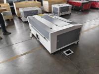 China 2025 New Design High Efficiency 6090 CO2 Laser Cutting Machine for Cloth & Acrylic Welding for sale