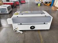 China 2025 New Design High Efficiency 6090 CO2 Laser Cutting Machine for Cloth & Acrylic Welding for sale