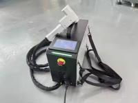 China 50W 100W 200w Pulse Laser Rust Removal Machine Portable Laser Cleaner for Metal Rust Cleaning Hand Held Laser Cleaning Machine for sale