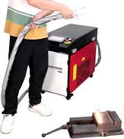 China Portable CW 1500W Wood Stone Metal Removal Rust Fiber Laser Cleaning Machine for Cleaning Welds for sale