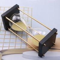 China Novelty Wooden Hourglass Custom 3 Minute Hourglass Timer Various Sizes for sale