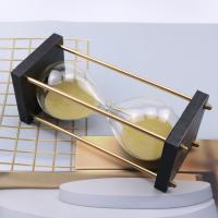 China Four Pillar Wooden Hourglass Egg Timer 15 Minute 25 Minute Color Customized for sale