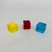 China Souvenir Clear Resin Cube , Folk Art Acrylic Resin Flower Cube for sale
