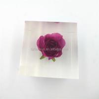 China Made In China Resin Acrylic Paperweight Souvenir Gifts for sale