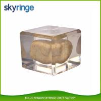 China Made In China Resin Acrylic Paperweight Souvenir Gifts for sale