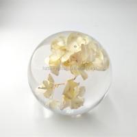 China Return Gift Transparent craft flower embellishments crystal ball with flower inside Resin Acrylic Balls for sale