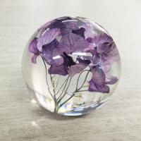 China Popular Flower Paperweight Ball Personalized Crystal Paperweight for sale