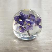 China 80mm acrylic paper weight flower embedded dry flower inside resin ball  crystal paperweight for sale
