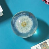 China Custom Resin Paperweight 3 Inch 4 Inch 5 Inch Crystal Paper Weights for sale