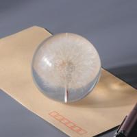China Custom Resin Paperweight 3 Inch 4 Inch 5 Inch Crystal Paper Weights for sale