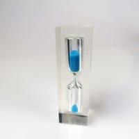 China Decorating Acrylic Hourglass 1 Minute Hourglass Timer For Kids Game for sale