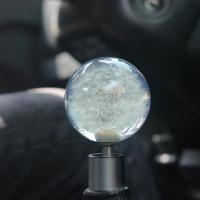 China Custom circular gear Knob Embedded Universal Racing Crystal Ball  Dandelion real Flower Shift Knob for sale