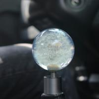 China Custom circular gear Knob Embedded Universal Racing Crystal Ball  Dandelion real Flower Shift Knob for sale