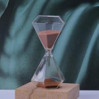 China Gold Glass Hourglass 5 Minutes 15 Minutes 30 Minutes Diamond Hour Glass Free Sample for sale