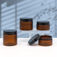 China Brown Clear Airtight Round PET Containers Plastic Spice Jars With Lids for sale