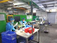 China Customized Empty Plastic Juice Bottles ODM Transparent With Cap for sale