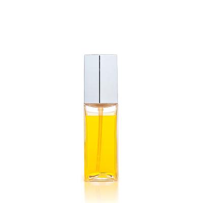 China Custom Color PET Plastic Spray Bottle Luxury Round Mist 30ml Perfume Bottle for sale