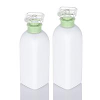 China Empty Luxury Square Spray Lotion Bottle White Refillable Plastic Bottle for sale