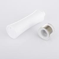 China White Plastic Cosmetic Shampoo Lotion Bottle With Screw Cap for sale