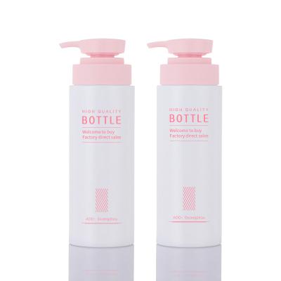 China 500ml Cosmetic Lotion Bottle PET Plastics White Jelly Matte Custom Private Label for sale