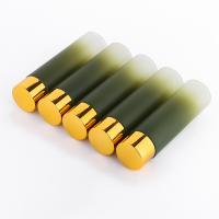 China 150ml Small Gradient Green Plastic Spray Bottle With Screw Cap for sale