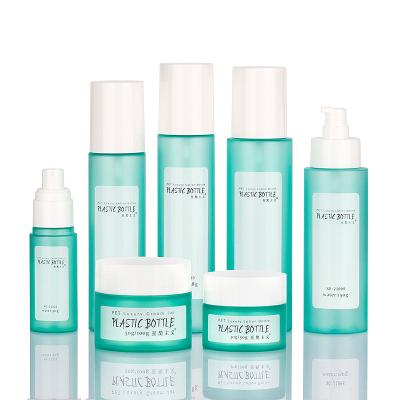 China Unique Recyclable Cosmetic Plastic Bottles And Jars 190g Skin Care Packaging for sale