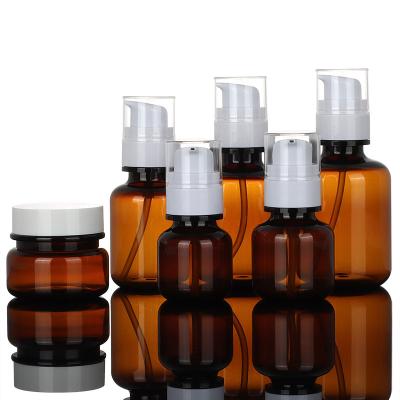 China PET Cosmetic Packaging Sets 90ml 130ml 160ml Recycable Leakproof for sale