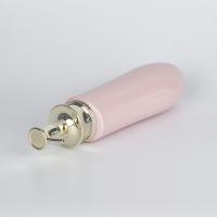 China Luxury 300ml 500ml 700ml PET White Pink Unit Popular Customize Logo Gold Pump Plastic Shampoo Bottle for sale