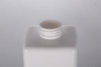 China Biodegradable Clear 32 Oz Spray Bottle Square PET Material for Shampoo for sale