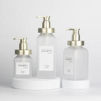 China Bpa Free 200ml Empty Plastic Bottles , 62mm Pump Cosmetic Airless Lotion Bottles for sale