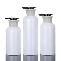 China 400ml Empty Containers Round Lotion Plastic PET Shampoo And Conditioner Airless Pump Bottle for sale
