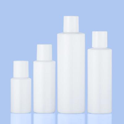 China squeezable Screw Cap Plastic Bottle 1L capacity refillable reusable for sale