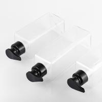 China Recycled Square Clear Plastic Lotion Bottles With 44mm Pump 550ml for sale