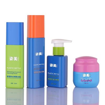 China Screw Cap Cosmetic Packaging Sets , 150ml 200ml Plastic Cosmetic Containers for sale