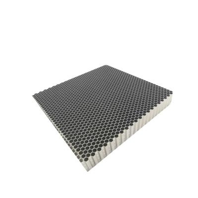 China Lightweight Aluminum Honeycomb Core 1/4 Inch Cell Size 3.4 Density for Laser Cutting Shielding for sale