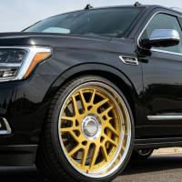 China New 20/22/24 Inch 25mm 2 Piece Deep Dish Gold Forged H Spoke Wheels Black Lip Magnesium Alloy for Escalade Chevrolet for sale