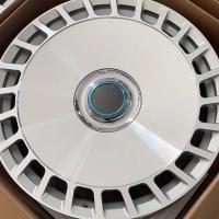 China Factory Hot-selling Forged Wheel Hubs in Various Sizes for Range Rover: 20-inch, 21-inch and 22-inchCustomization for sale