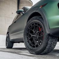 China Off-roadSedan Aluminum Alloy Wheel Hub 15 16 17 18 19 Inches Forged Gloss Black Rim for Cayenne JeepLand Cruiser for sale