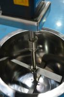 China Manual Aerosol Can Filling and Sealing Machine 20-750ml 0.65-1.0Mpa Spray Paint Tin Filling Line for sale