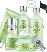 China Pneumatic Plastic Square Round Glass Bottles Hand Sanitizer Screw Bottle Capping Machine for sale