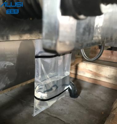 China 1000bph Small Sachet Automatic Packing Machine for Water Juice Milk 40-80bags/min 1-50ml for sale