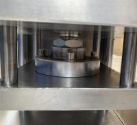 China Semi-Automatic Lab Scale Cosmetic Powder Pressing Machine 10 Ton for sale